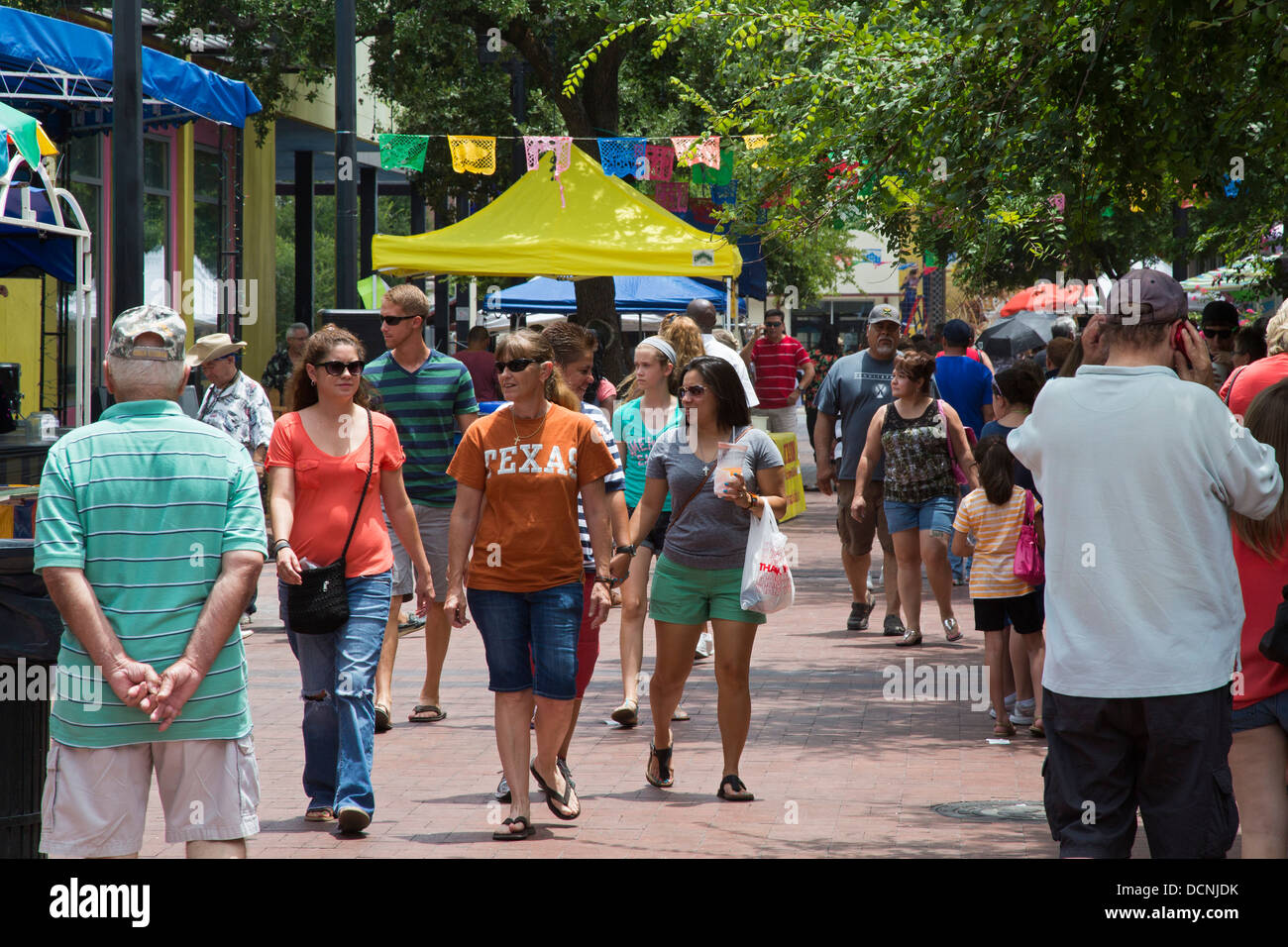 Market square san antonio hi-res stock photography and images - Alamy