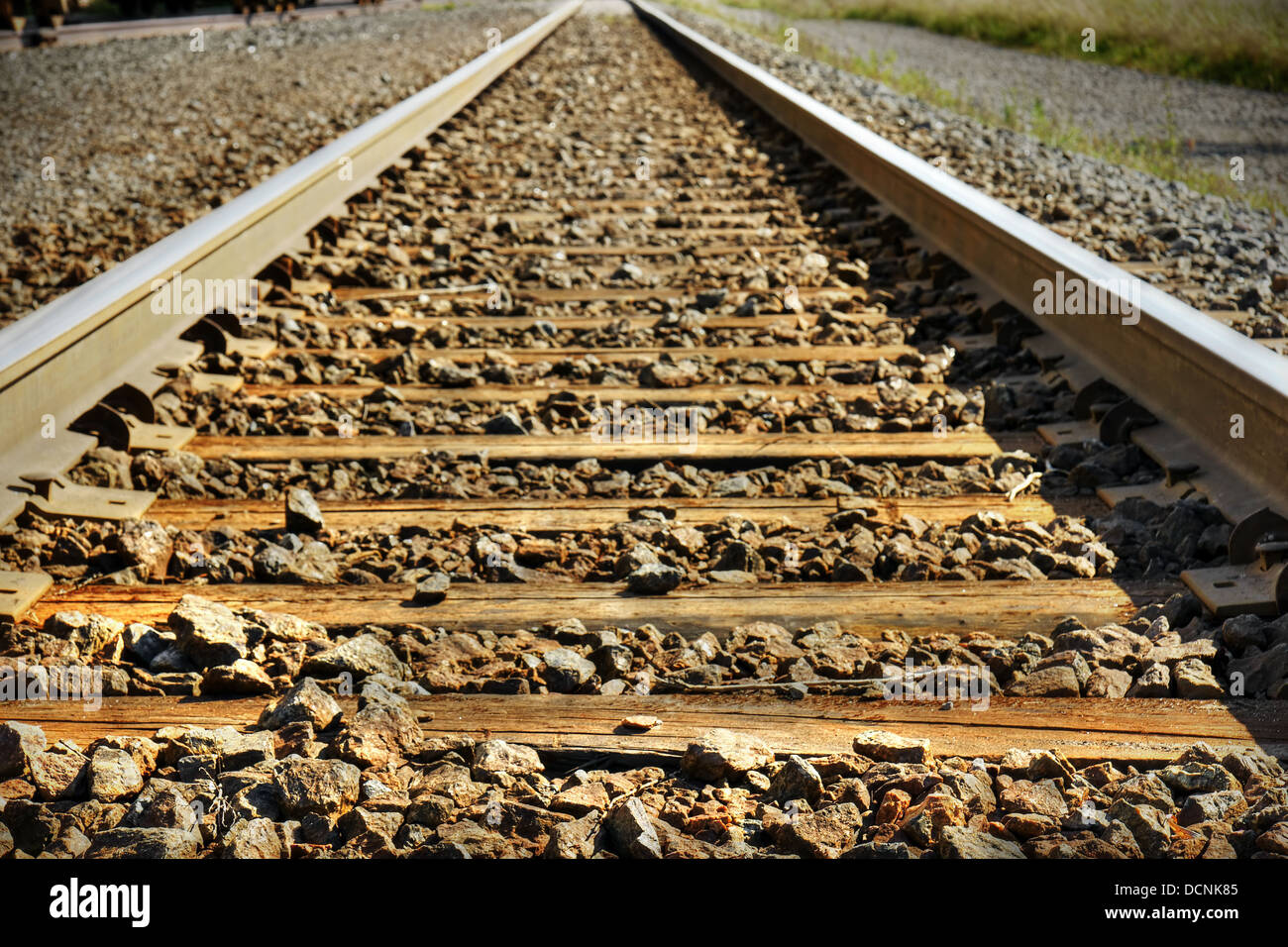 Railroad tracks to nowhere hi-res stock photography and images - Alamy