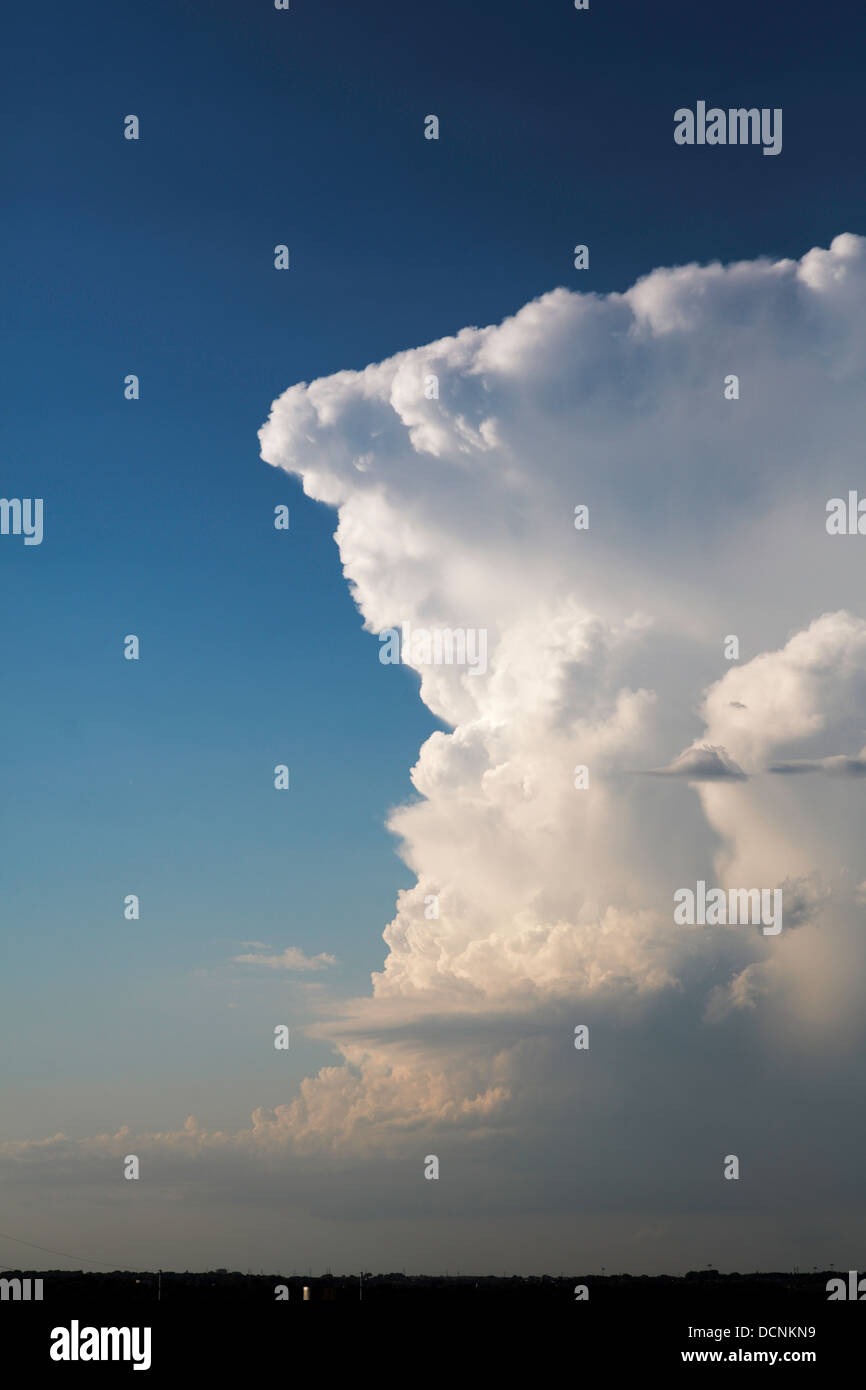 Thunderhead hi-res stock photography and images - Alamy