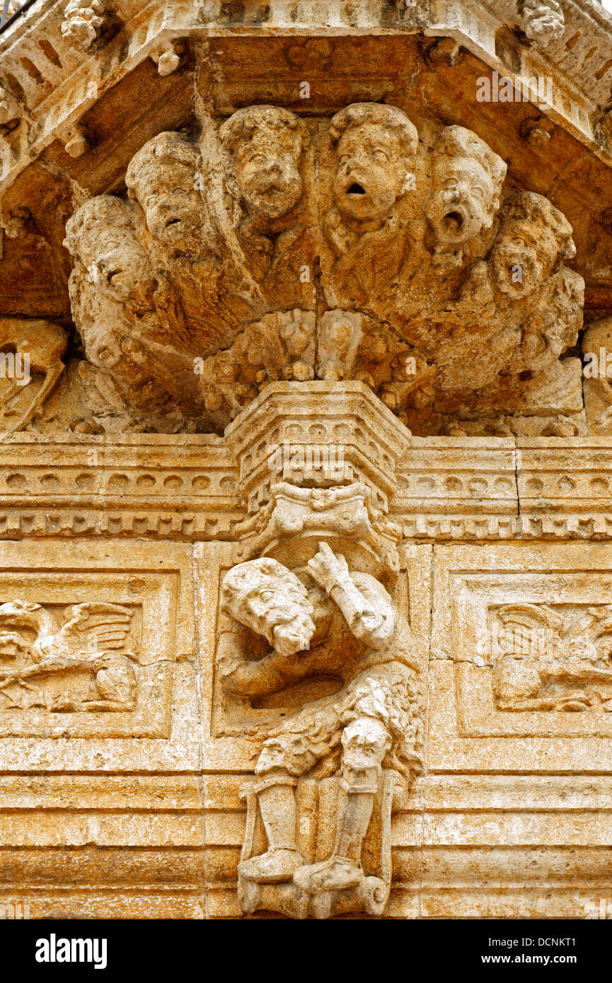 Detail of the facade of the 16th century Casa de Montejo on Plaza ...