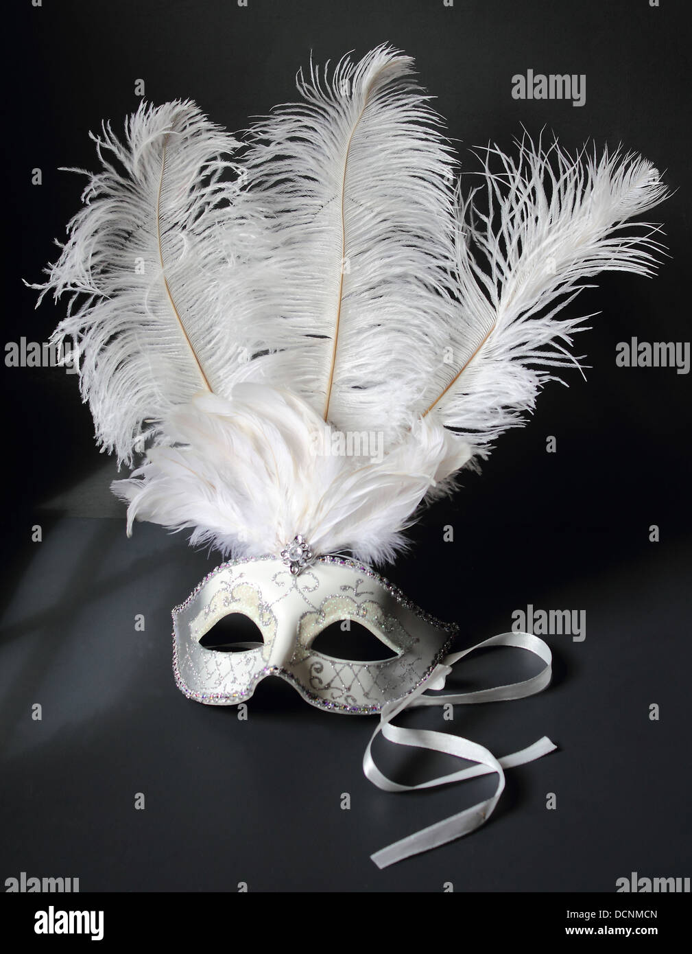 Feathered prop hi-res stock photography and images - Alamy
