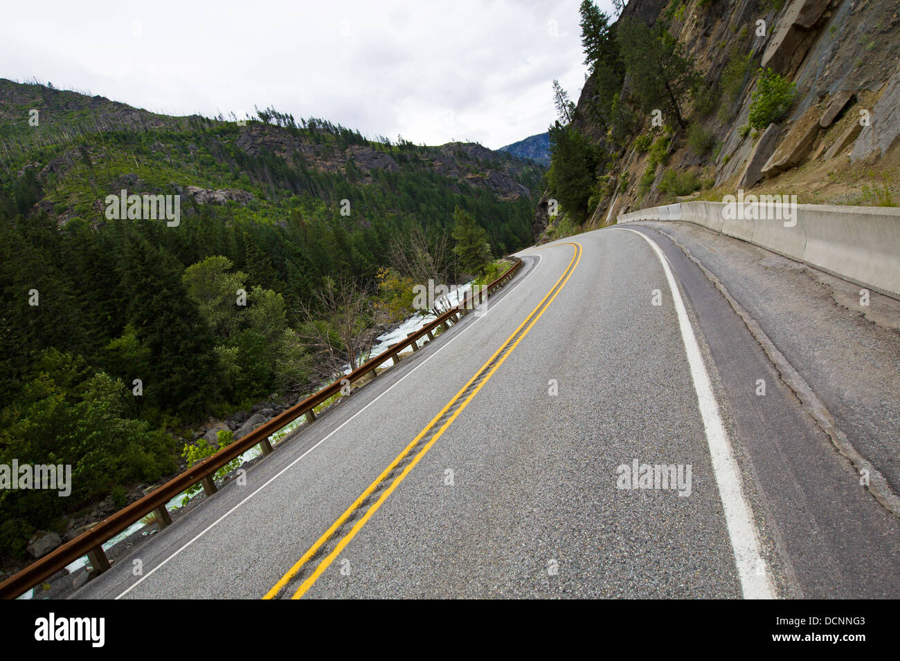 Tree line slanted horizon hi-res stock photography and images - Alamy