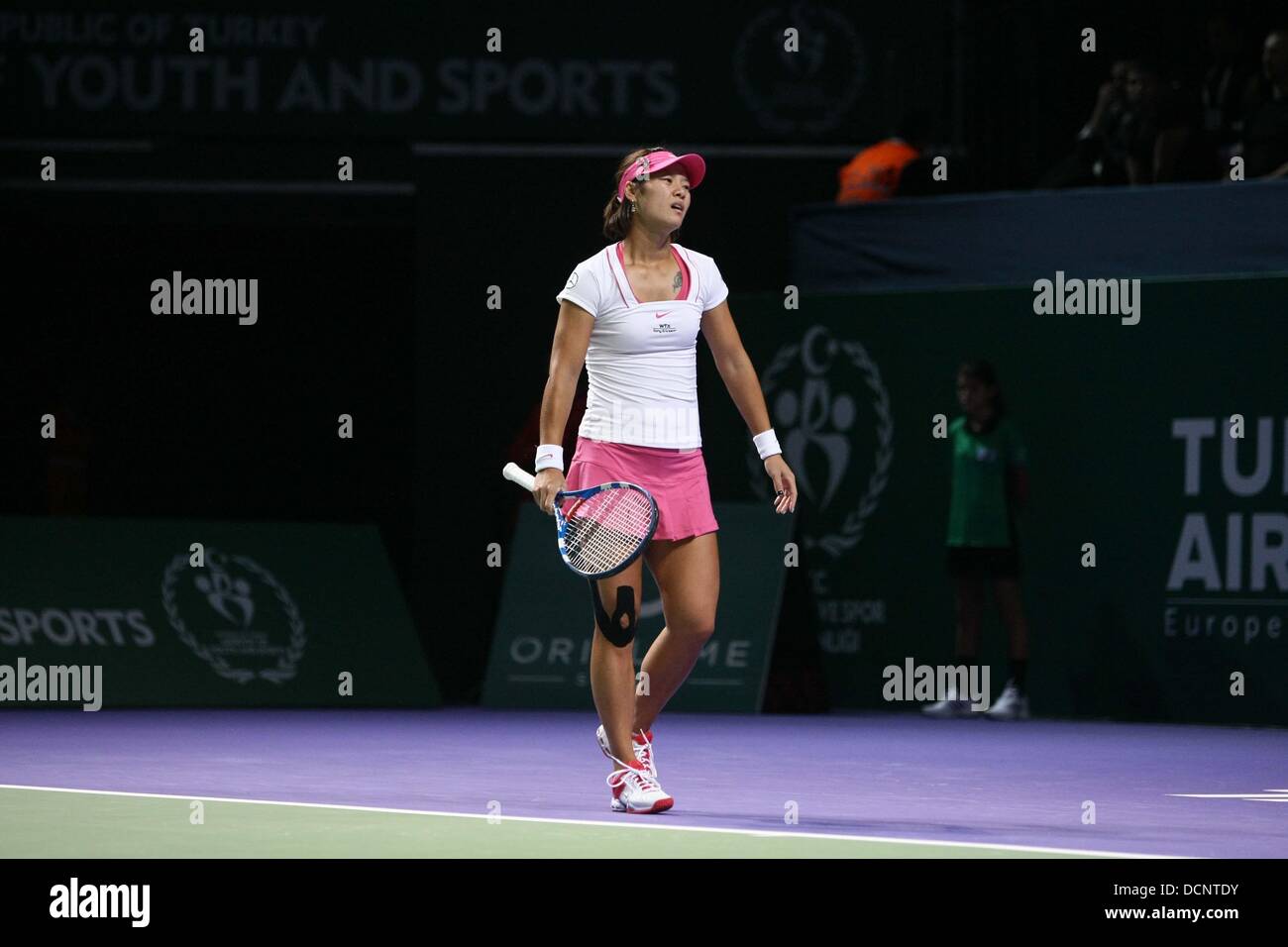 Na Li of China -- TEB BNP Paribas WTA Championships Day 2- Maria ...