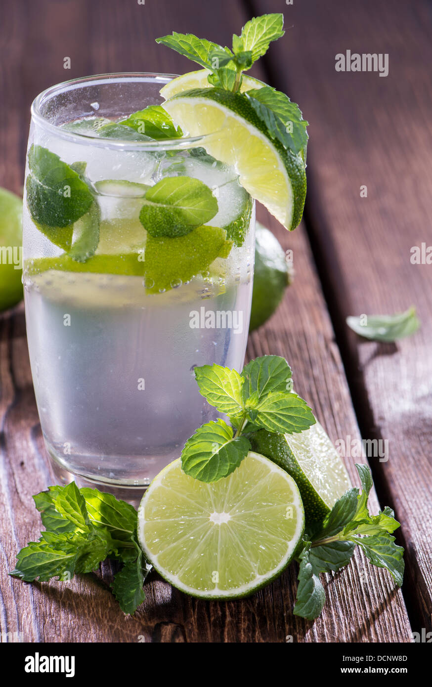 Lime sparkling water hi-res stock photography and images - Alamy