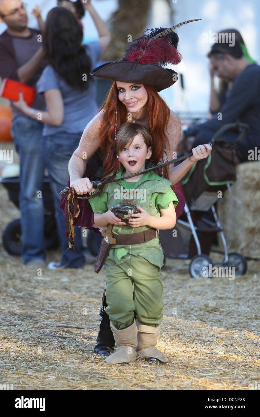 Phoebe Price and child actor, Alexander James Rodriguez at Mr Bones ...