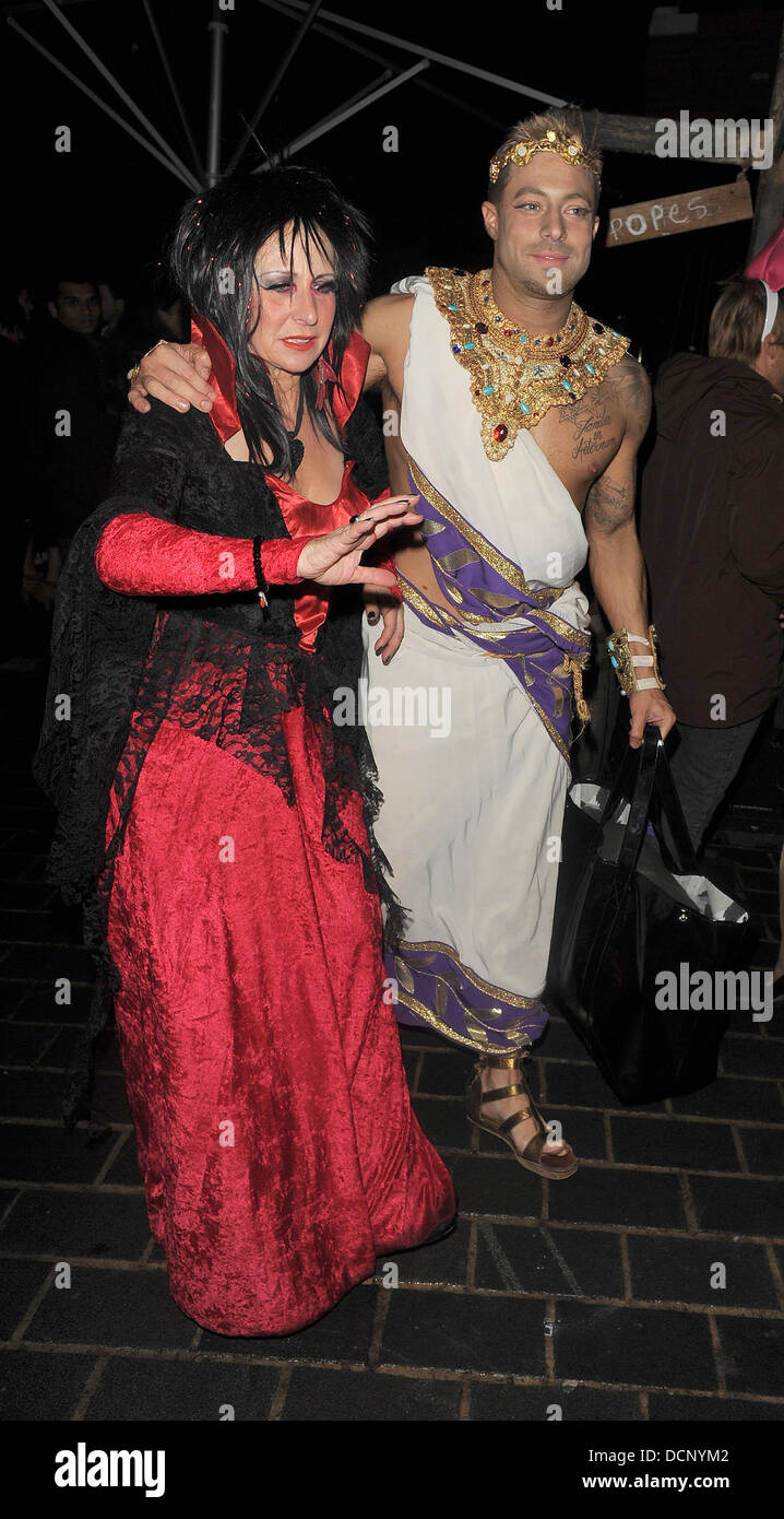 Duncan james mother hi-res stock photography and images - Alamy