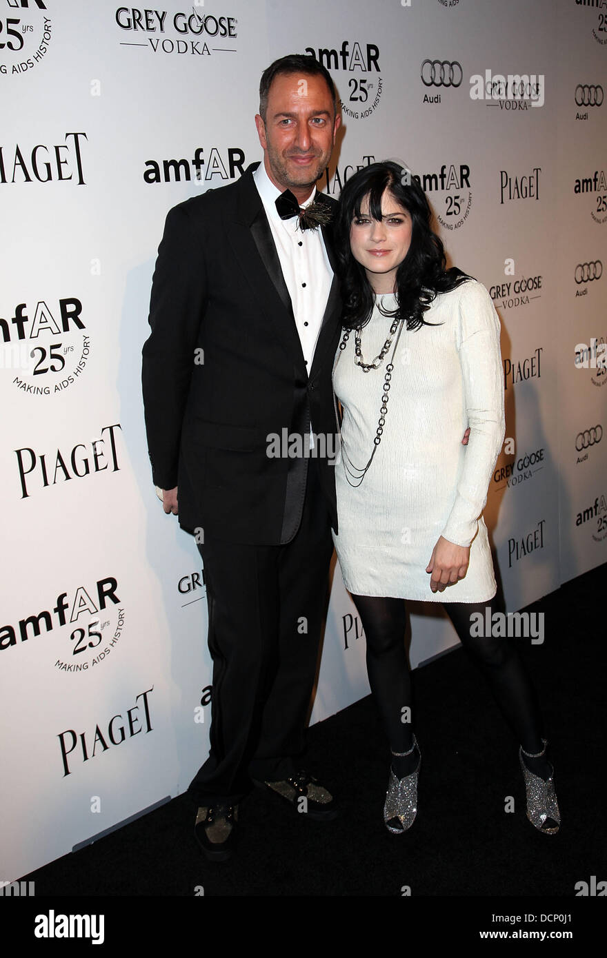 Matthew Lenoci and Selma Blair The 2011 amfAR Inspiration Gala held at ...