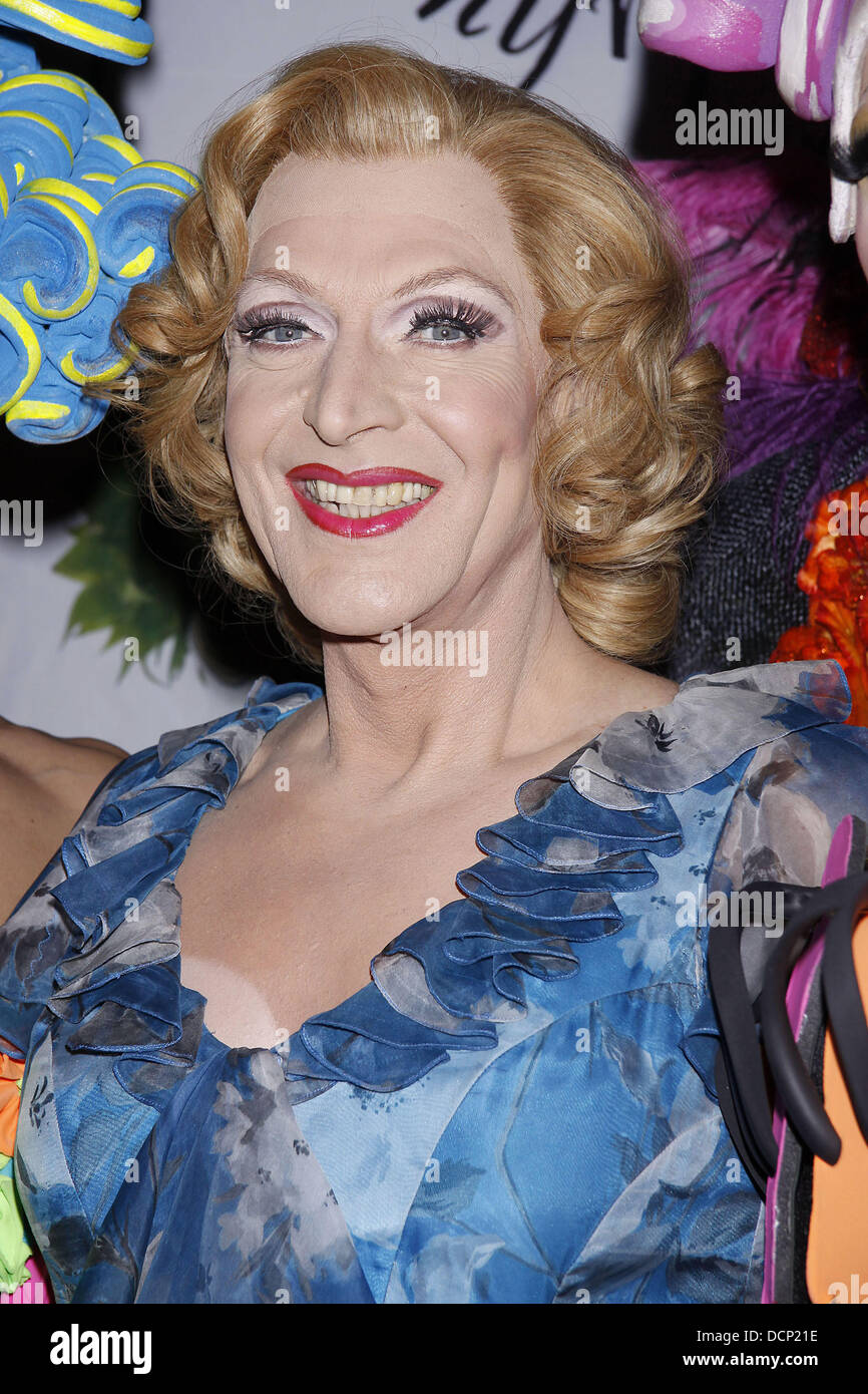 Tony Sheldon from the Broadway musical 'Priscilla Queen of the Desert ...