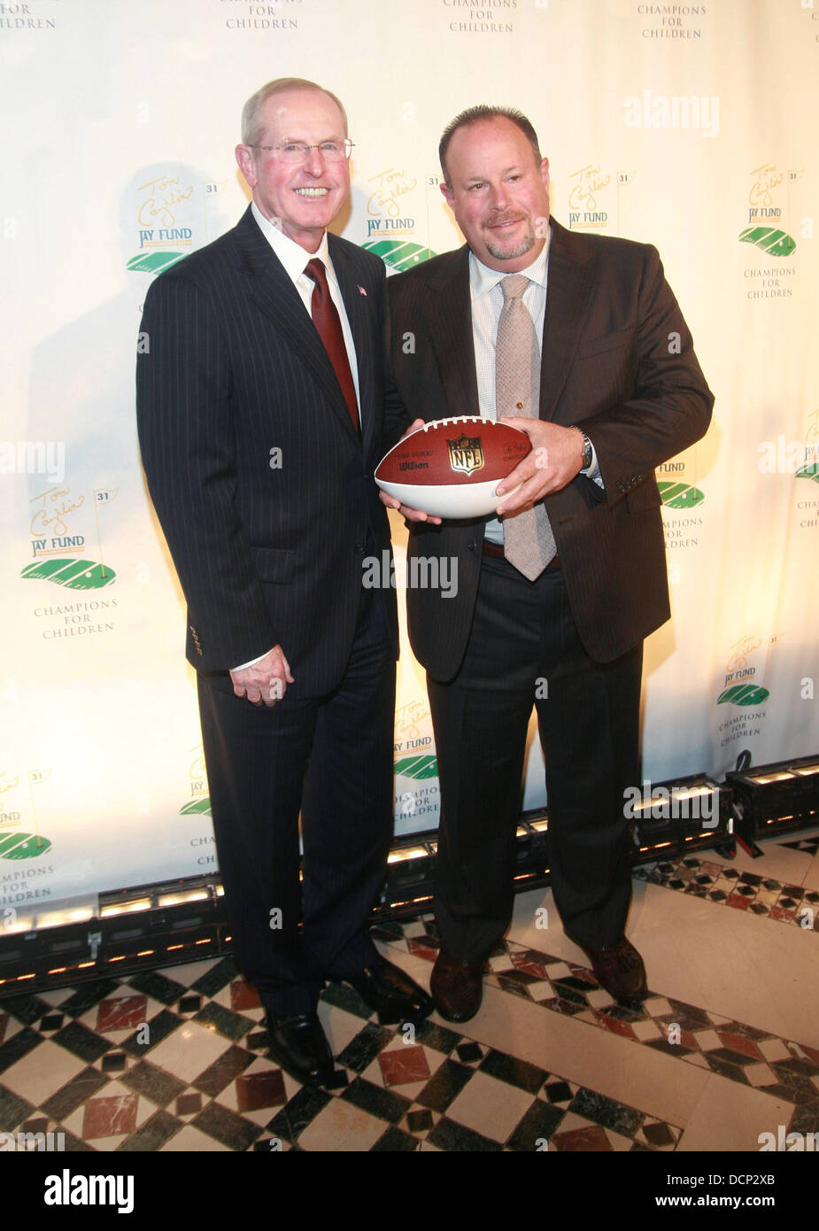 New York Giants Head Coach Tom Coughlin and Honoree Timothy H. Shinn ...
