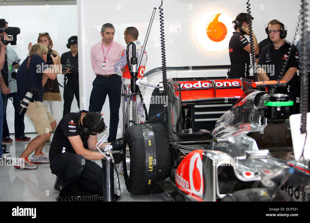 Rowan Atkinson F1 Gif