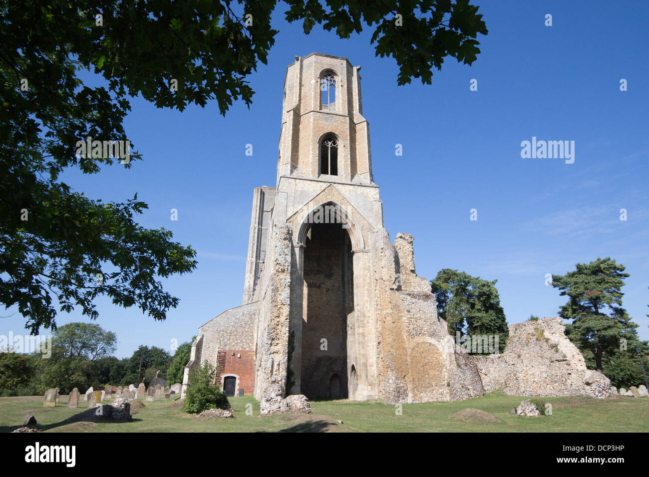 Wymondham Abbey norfolk england uk gb Stock Photo - Alamy