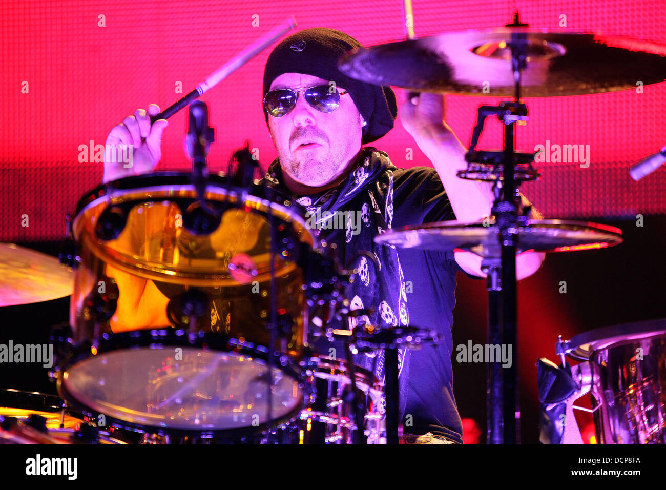 Jason Bonham on Drums Jason Bonham's Led Zeppelin Experience Fundraiser ...