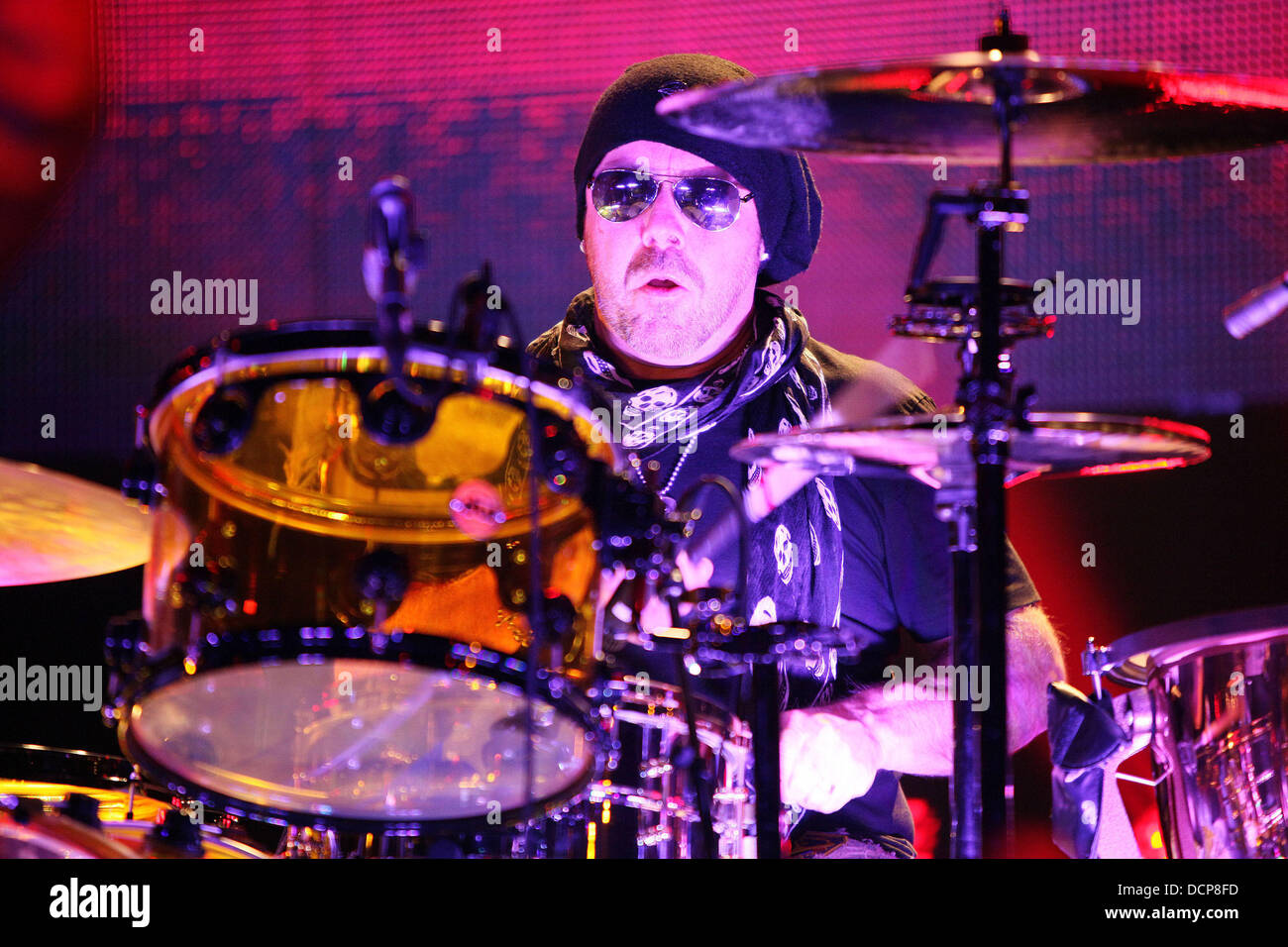 Jason Bonham on Drums Jason Bonham's Led Zeppelin Experience Fundraiser ...
