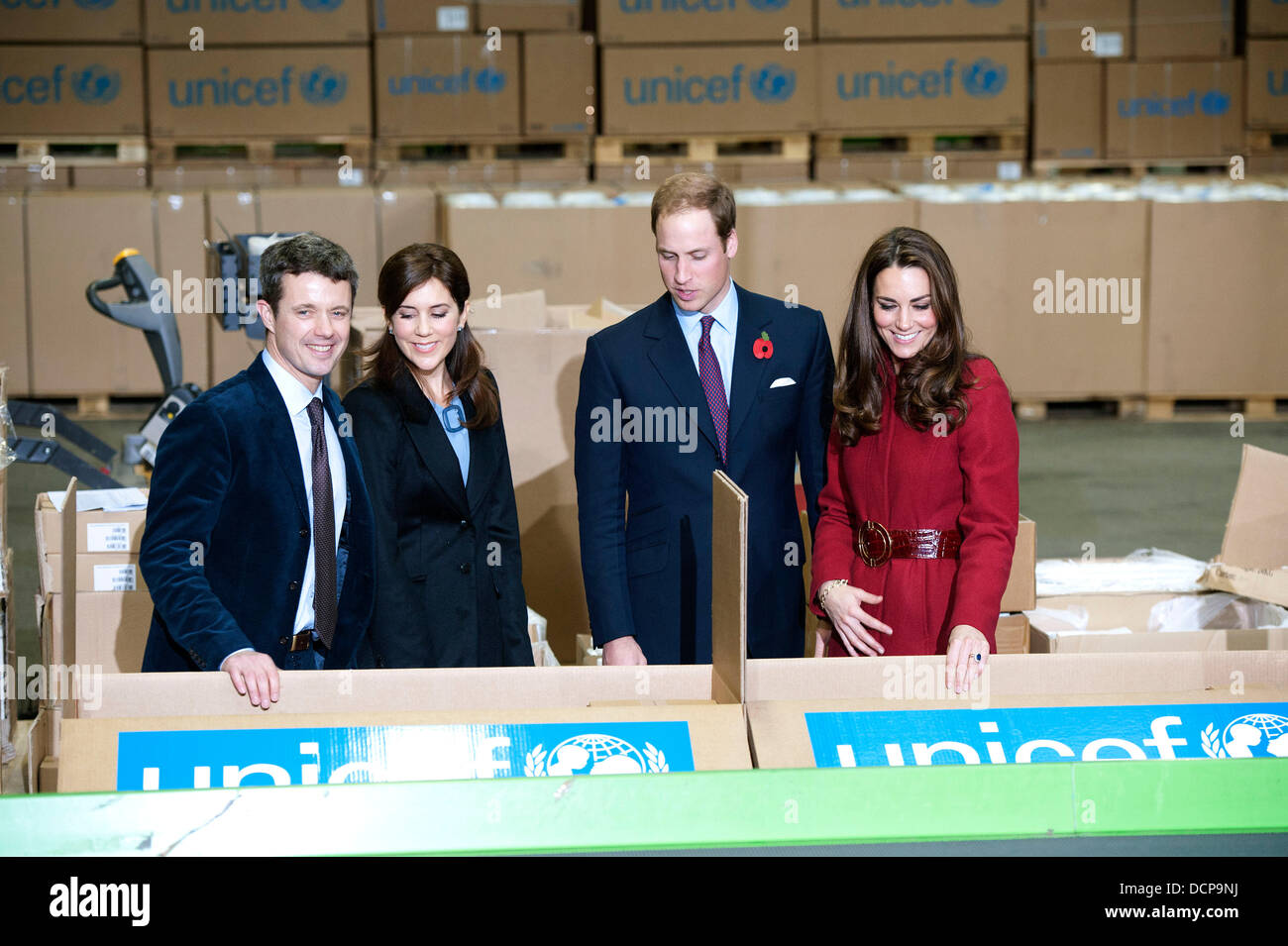 Princess mary kate middleton crown hi-res stock photography and images ...