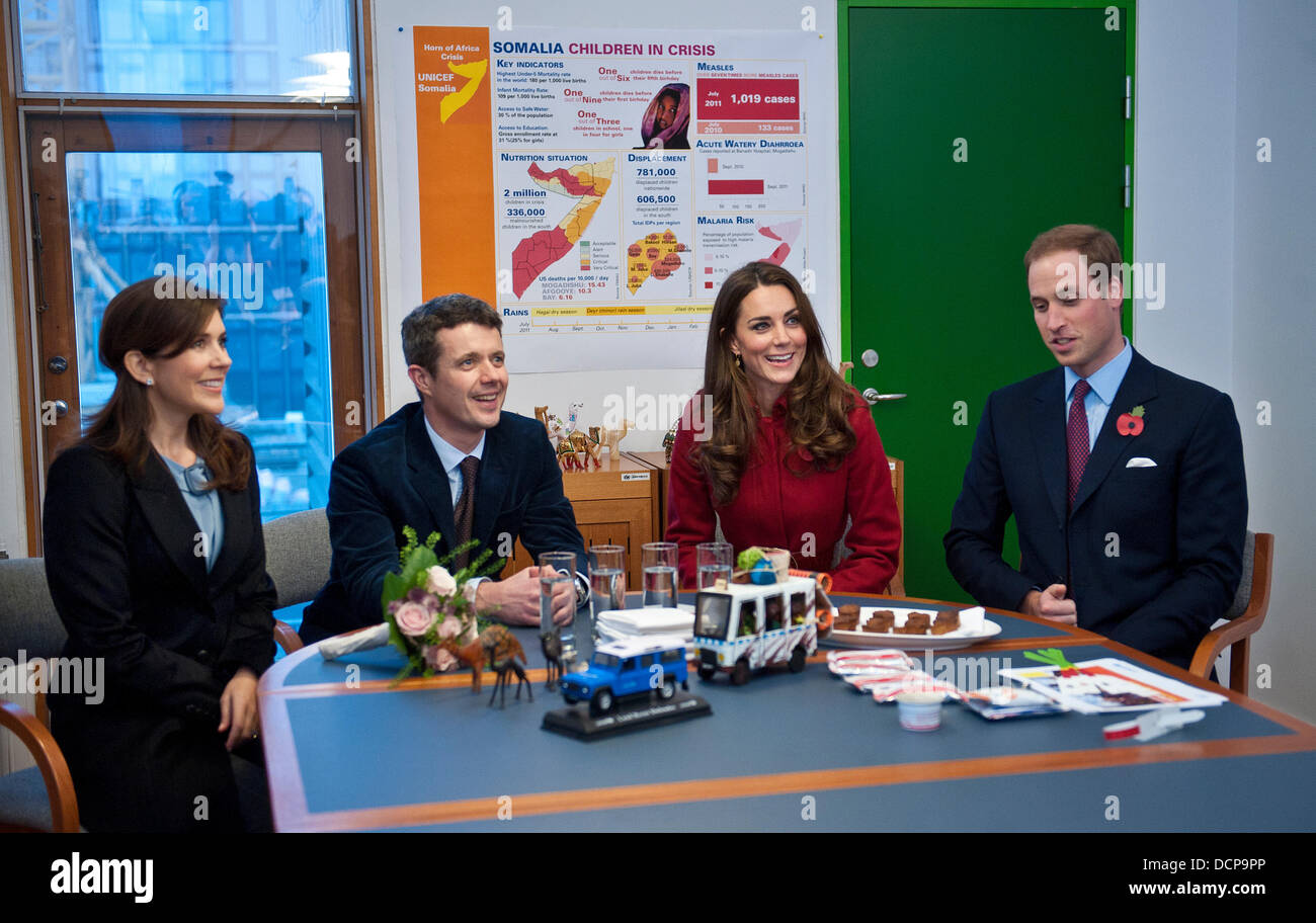 Princess mary kate middleton crown hi-res stock photography and images ...