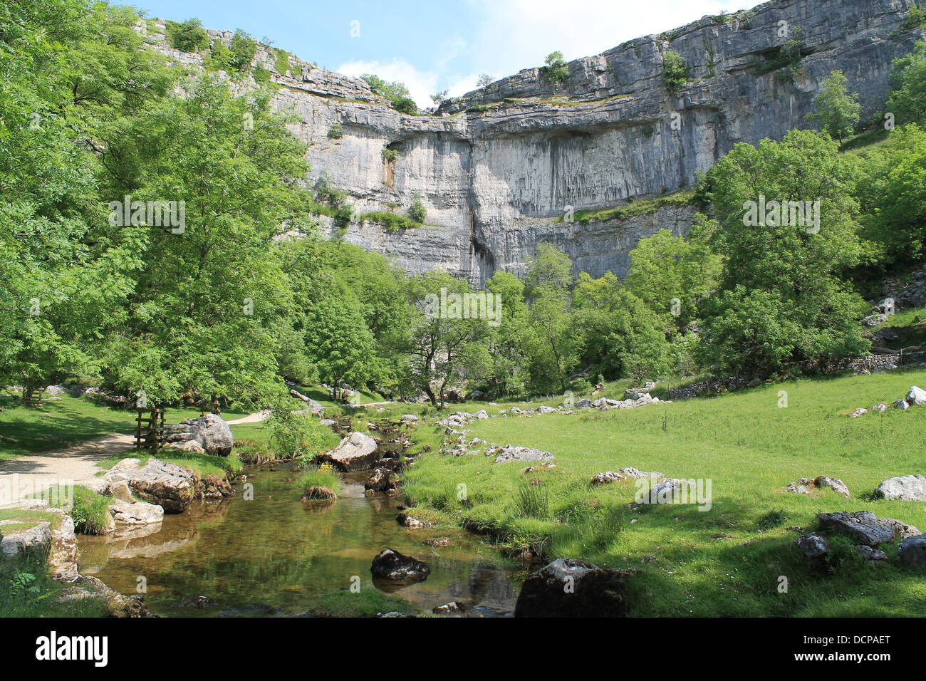 Malham Cove, Yorkshire Dales, UK Stock Photo - Alamy