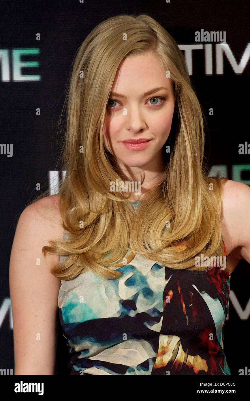 Actress Amanda Seyfried attending the 'In Time' photocall at Villamagna ...