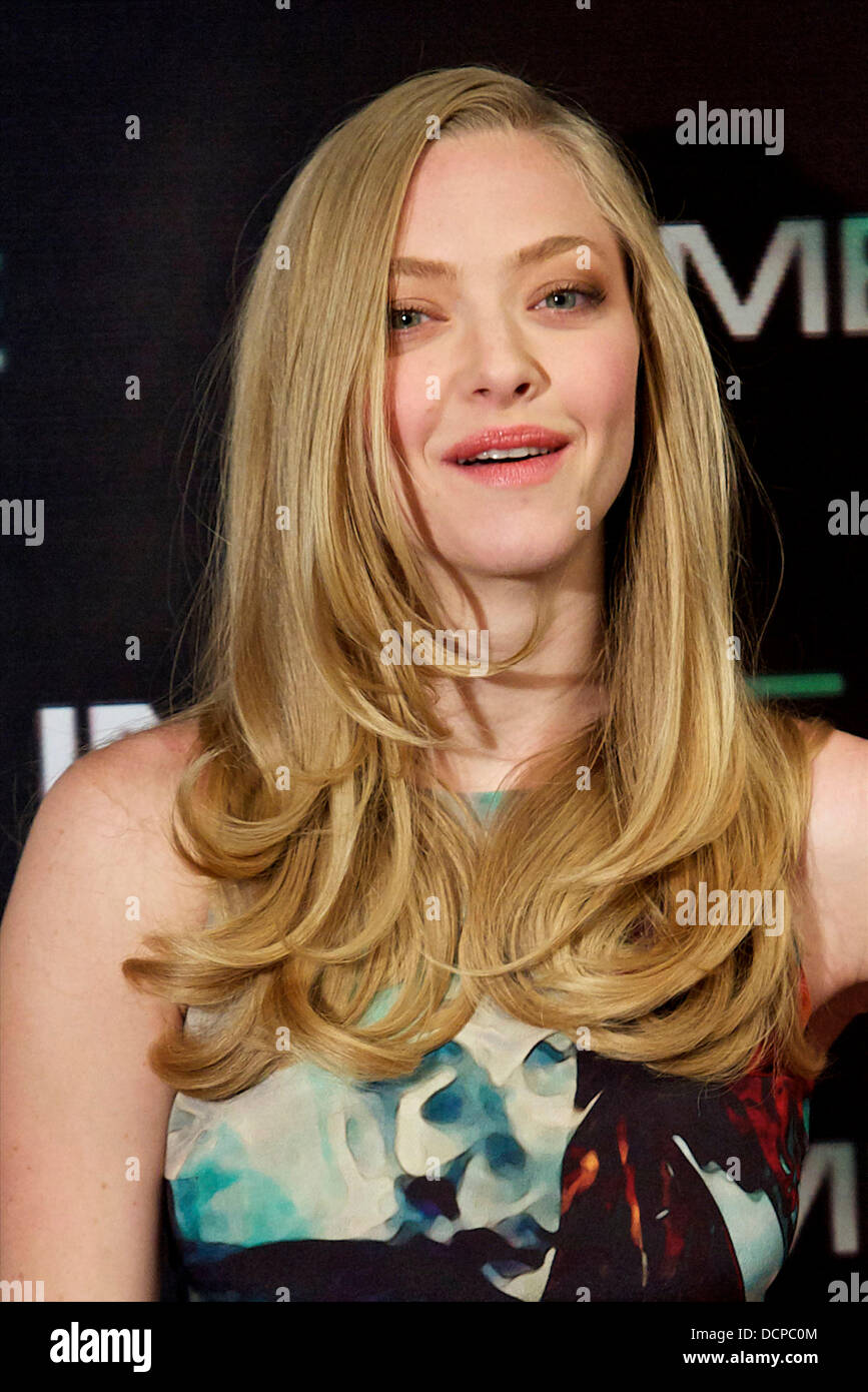 Actress Amanda Seyfried attending the 'In Time' photocall at Villamagna ...