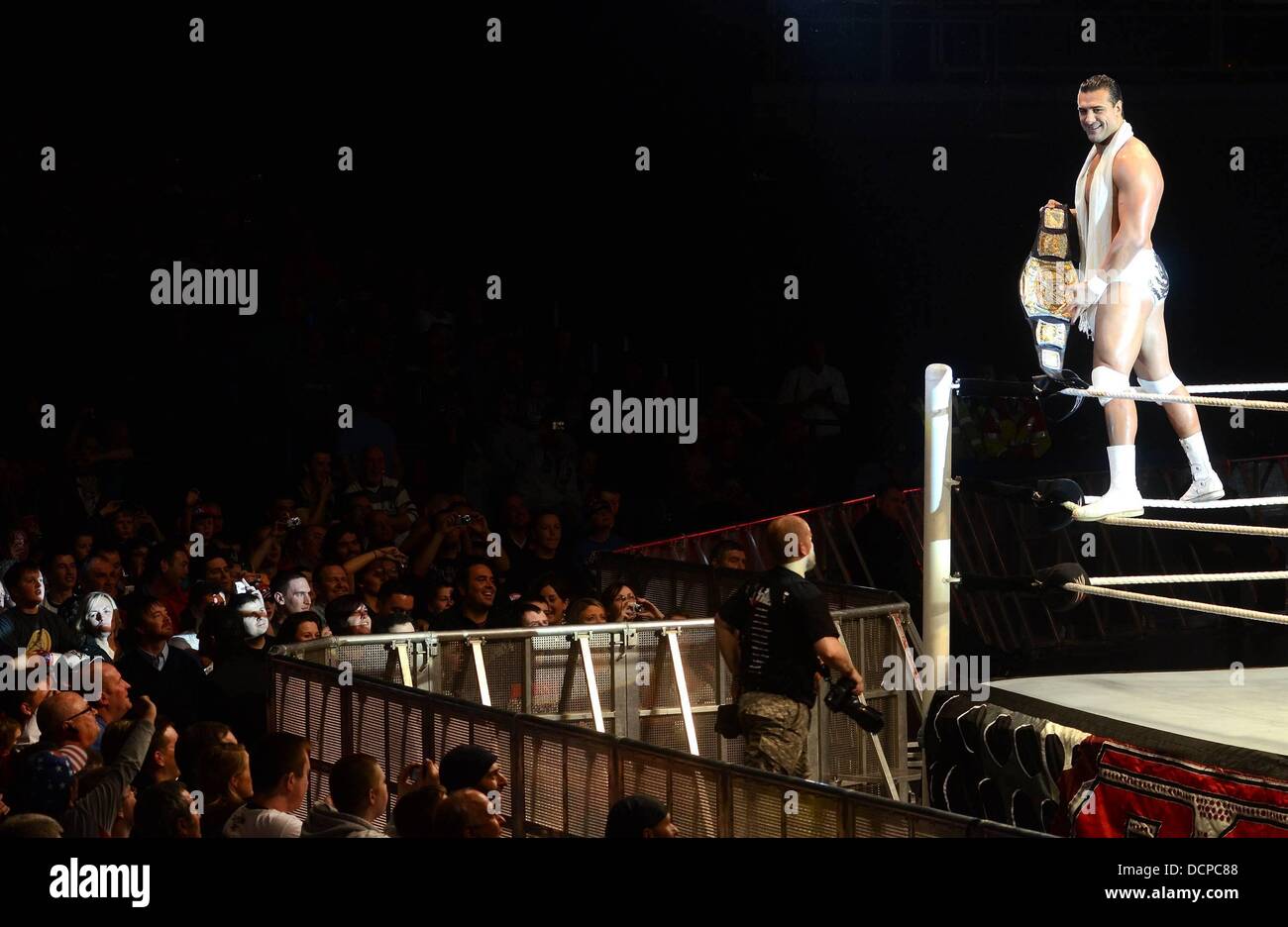 Alberto Del Rio WWE RAW Superstars returned to The O2 Arena with a ...