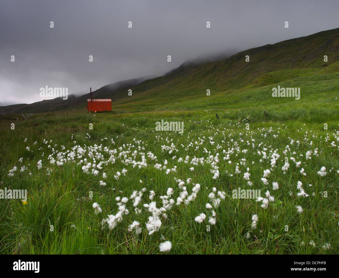 Emergency rescue hut hi-res stock photography and images - Alamy