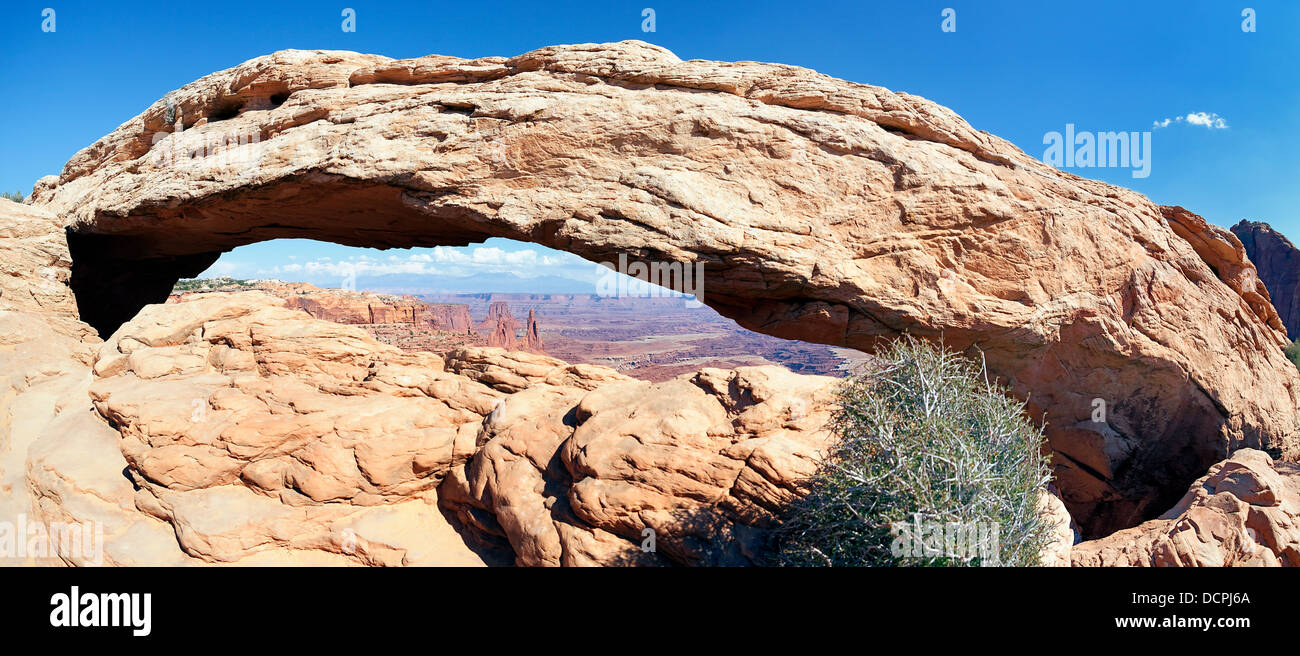 Mesa arch hi-res stock photography and images - Alamy