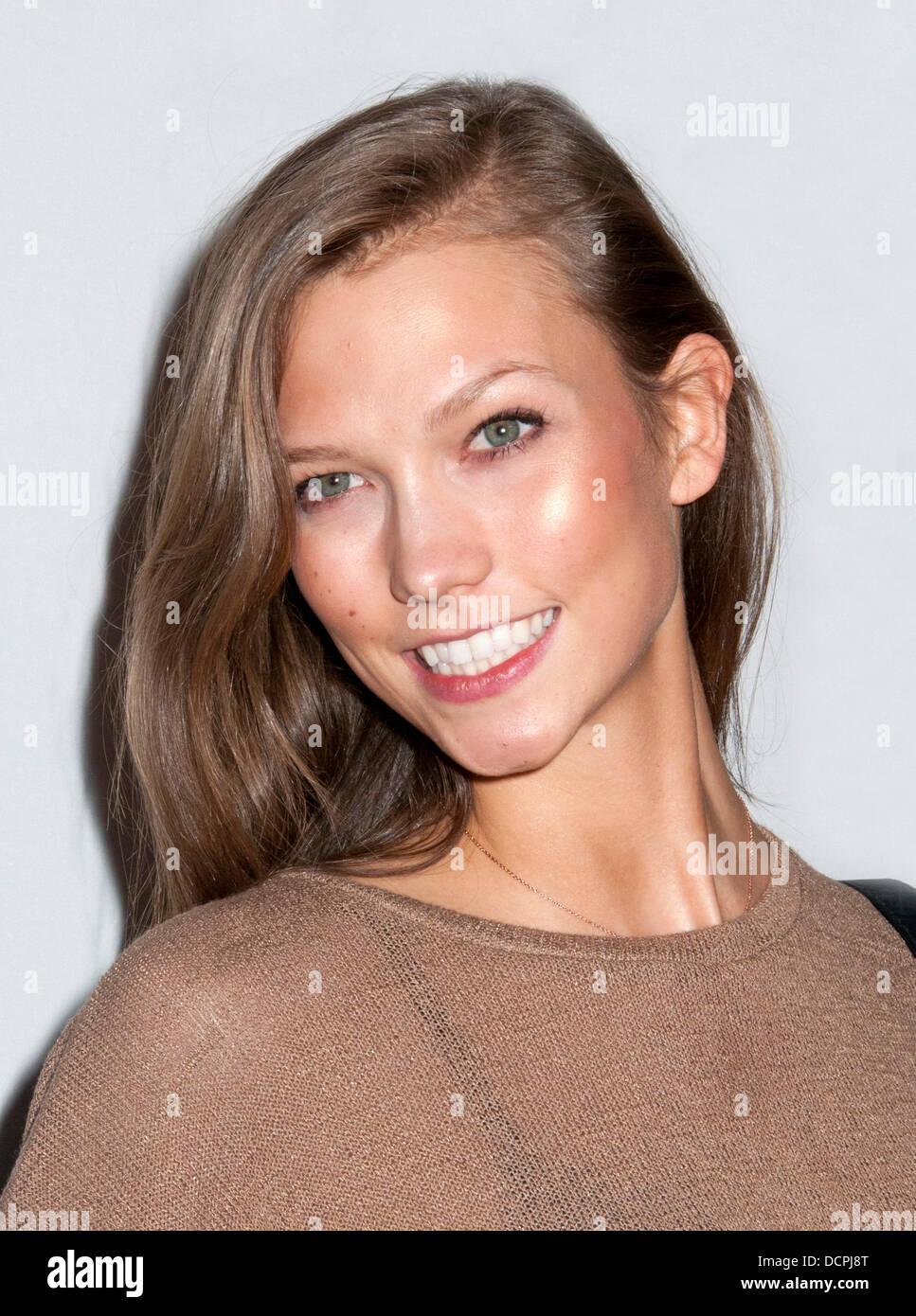 Karlie Kloss Elizabeth Glaser Pediatric AIDS Foundation's 2011 Kids for ...
