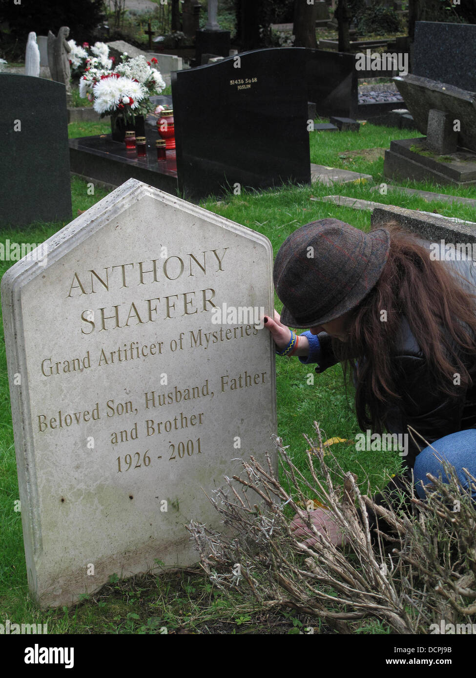 Claudia shaffer hi-res stock photography and images - Alamy