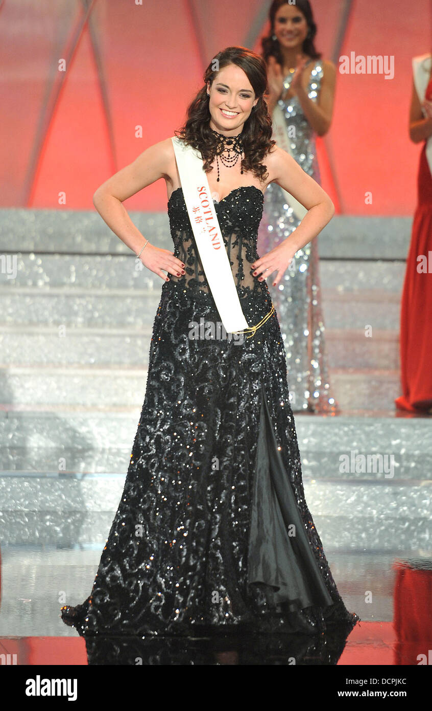 Jennifer Karen Reoch Miss World 2011 finals held at Earls Court. London ...