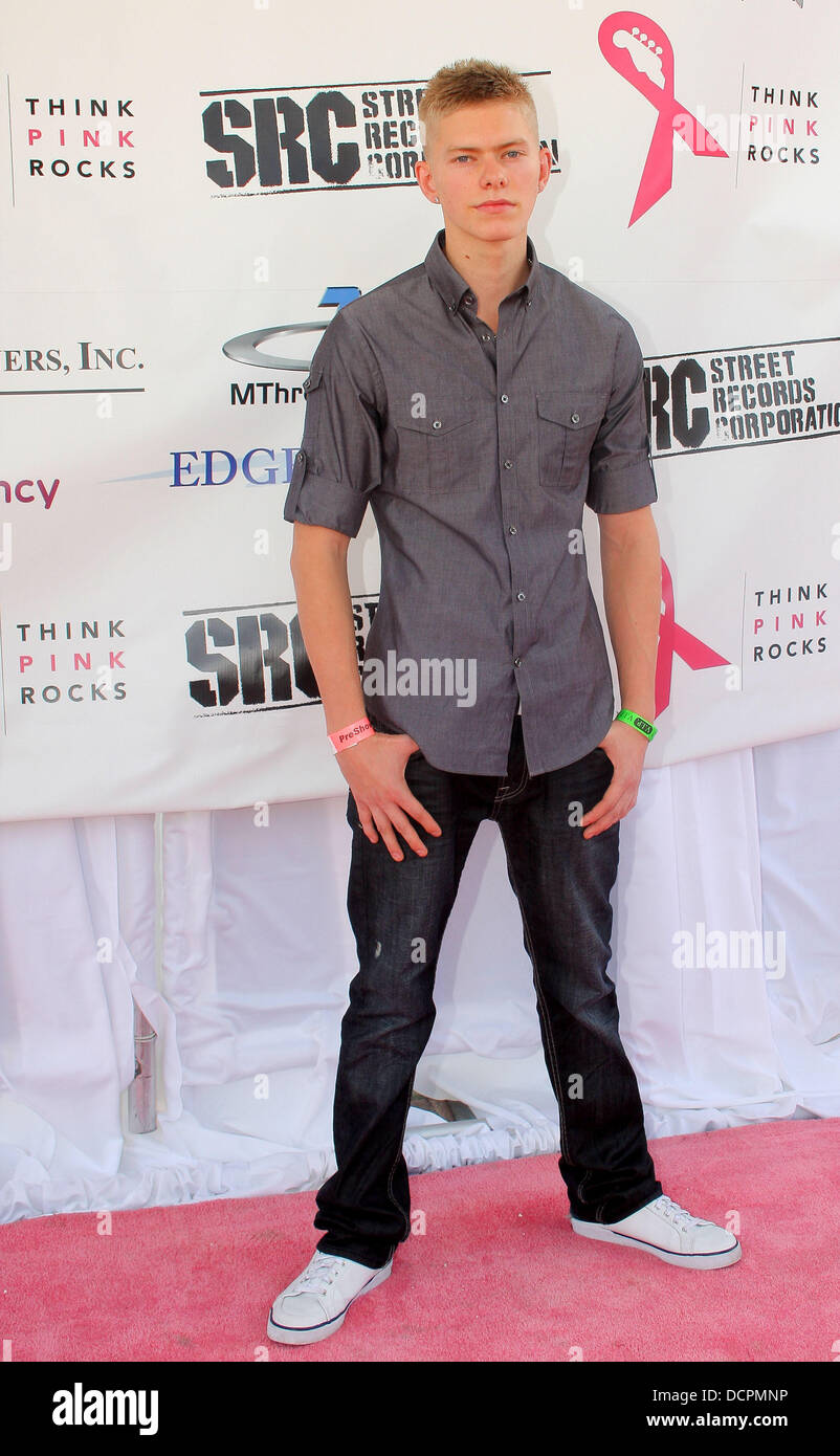 Kody Think Pink Rocks - Arrivals at the Mizner Park Amphitheatre Boca ...