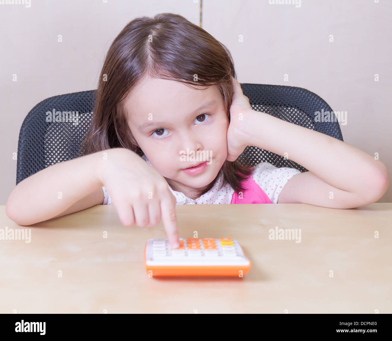 Asian girl child cutout hi-res stock photography and images - Alamy