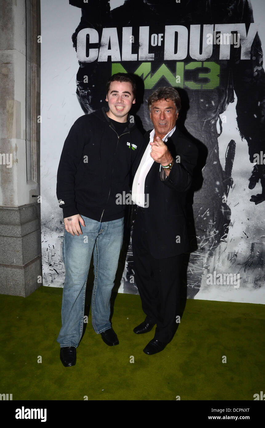 Billy murray call duty warfare hi-res stock photography and images - Alamy