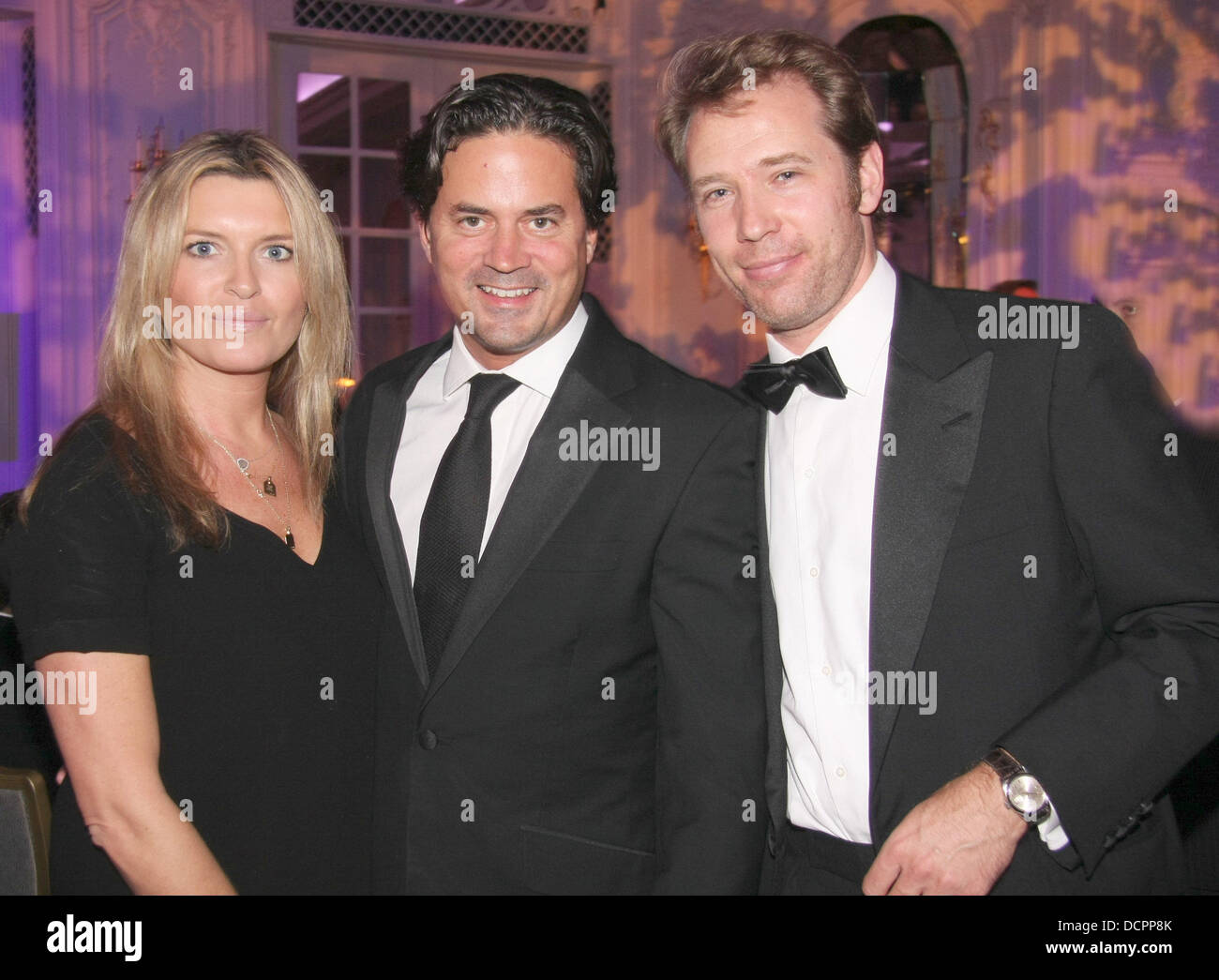 Hugh gibson art hi-res stock photography and images - Alamy