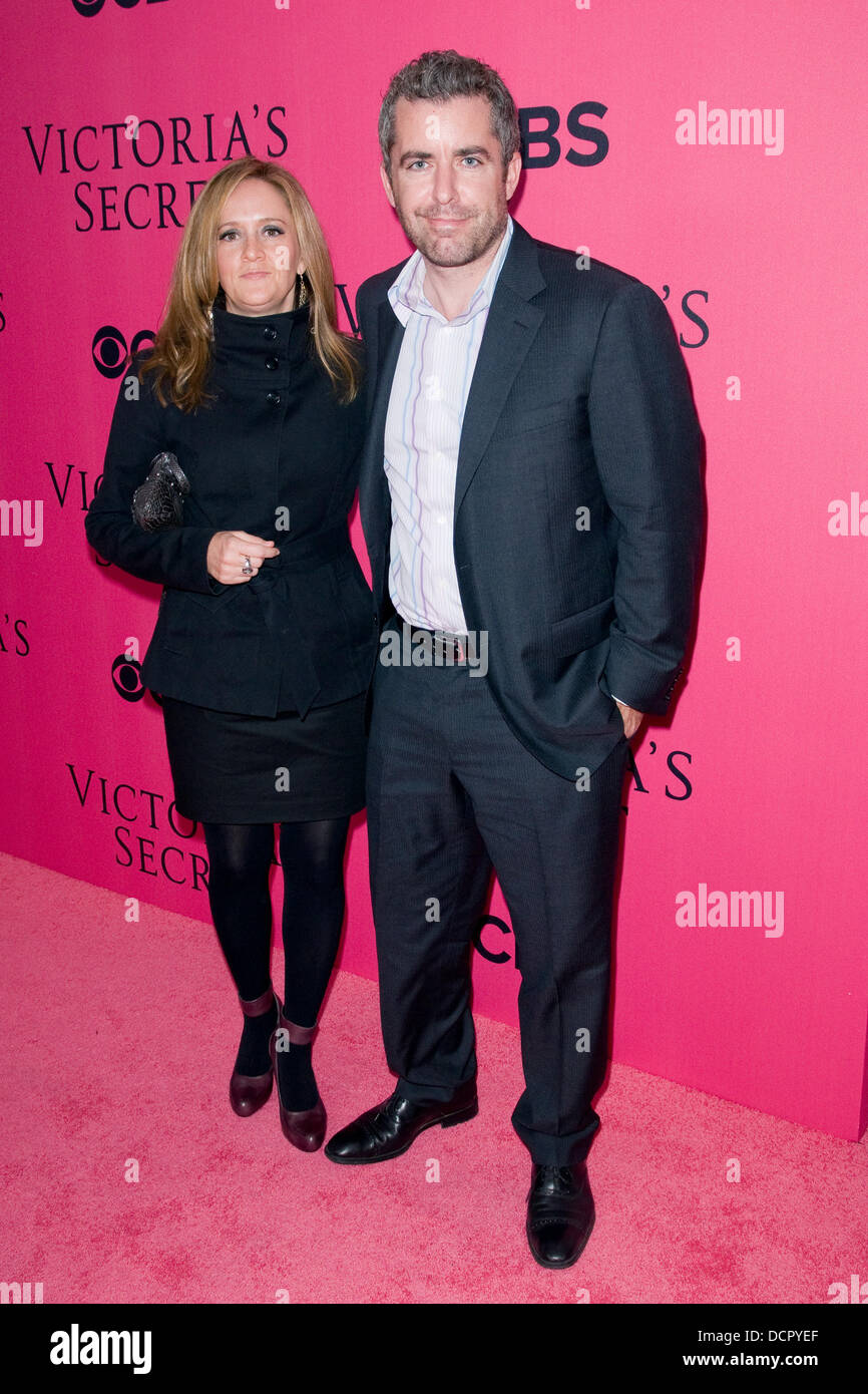 Samantha bee and jason jones hi-res stock photography and images - Alamy