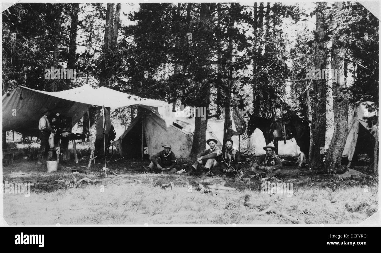 Survey crew hi-res stock photography and images - Alamy