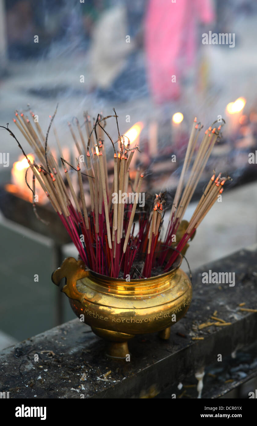 Incense sticks glow in hi-res stock photography and images - Alamy