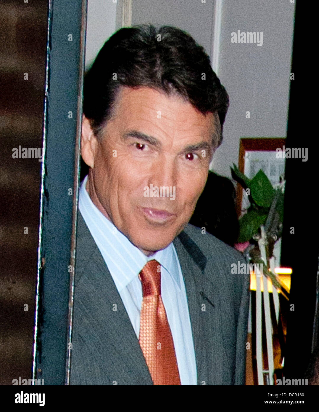 Texas Governor Rick Perry arriving at the Ed Sullivan Theater for 'The ...