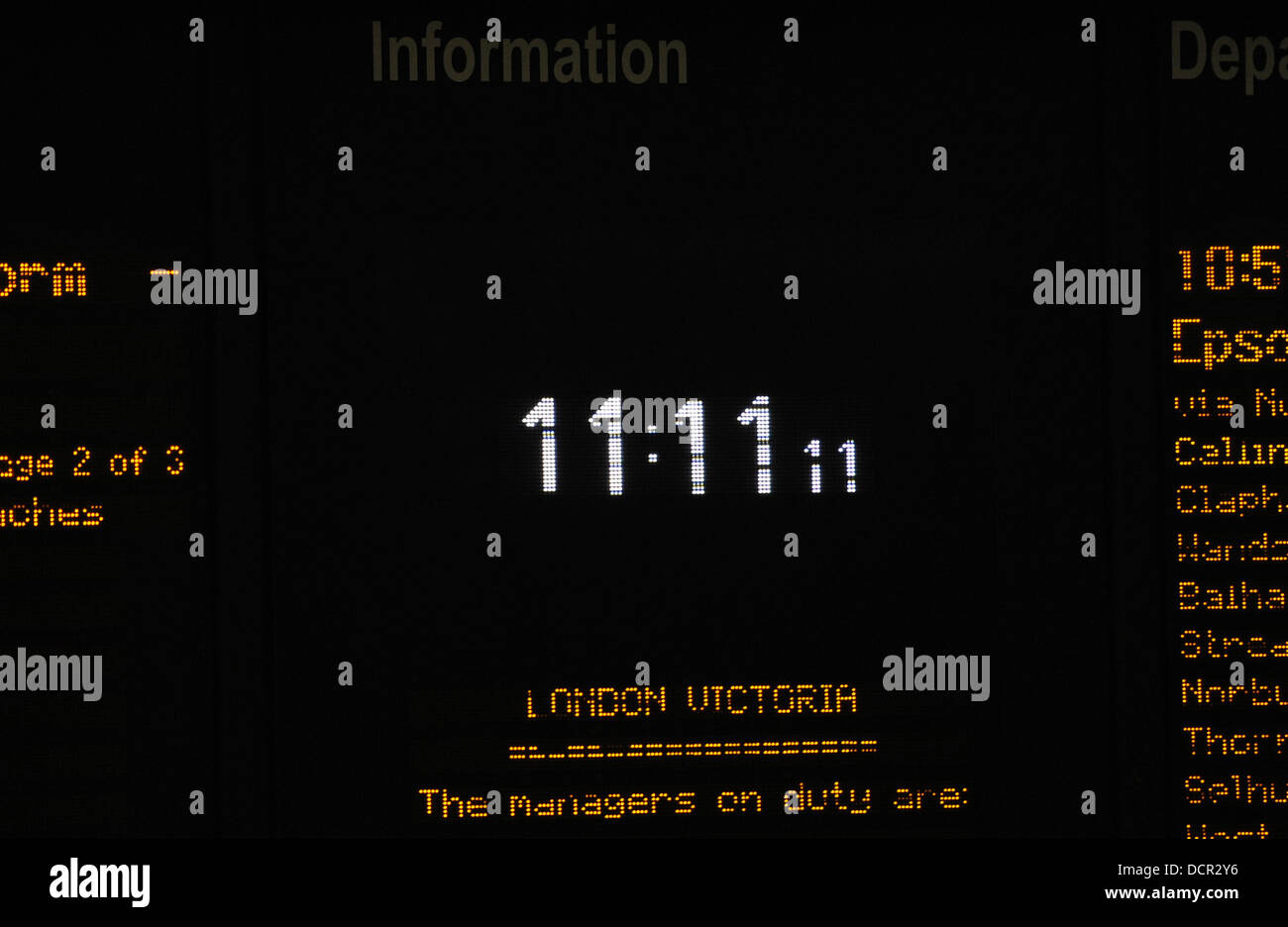 The clock at Victoria station strikes 11:11:11 on Armistice Day ...