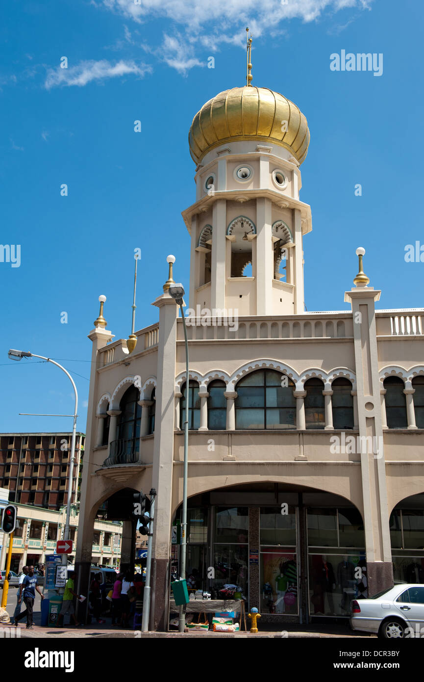 Largest african mosque hi-res stock photography and images - Alamy