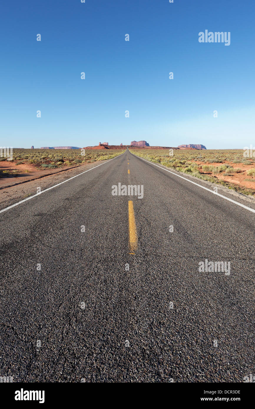 vertical long road Stock Photo - Alamy