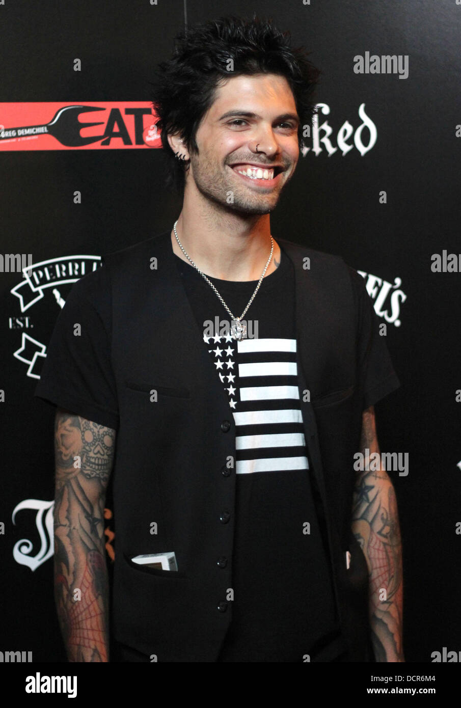 Nick Perri Nick Perri celebrates the grand opening of his new store The ...