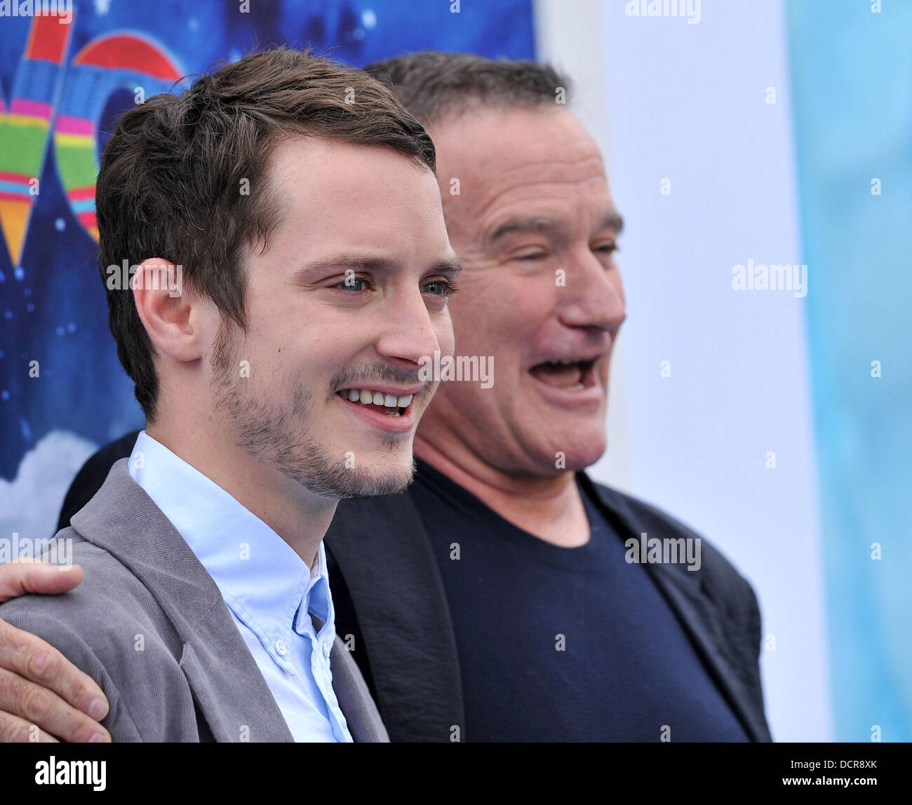 Elijah Wood and Robin Williams, at Warner Bros. World Premiere of ...