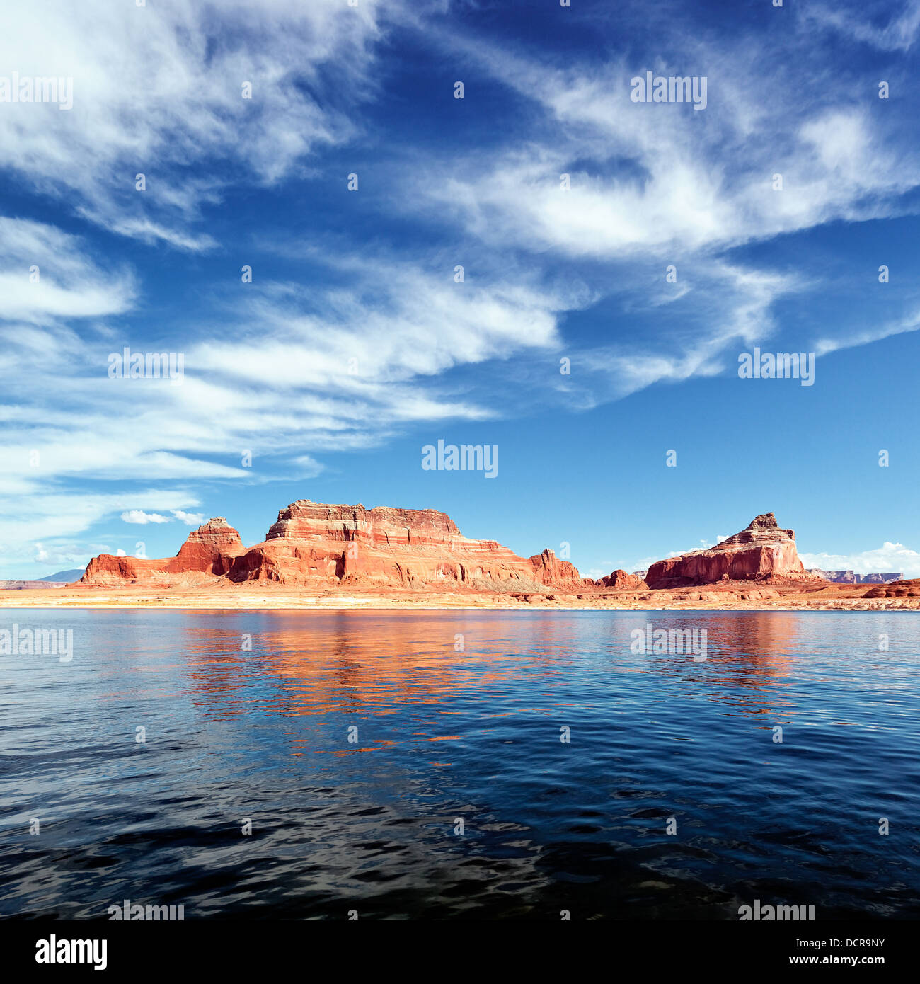 Lake Powell square Stock Photo - Alamy