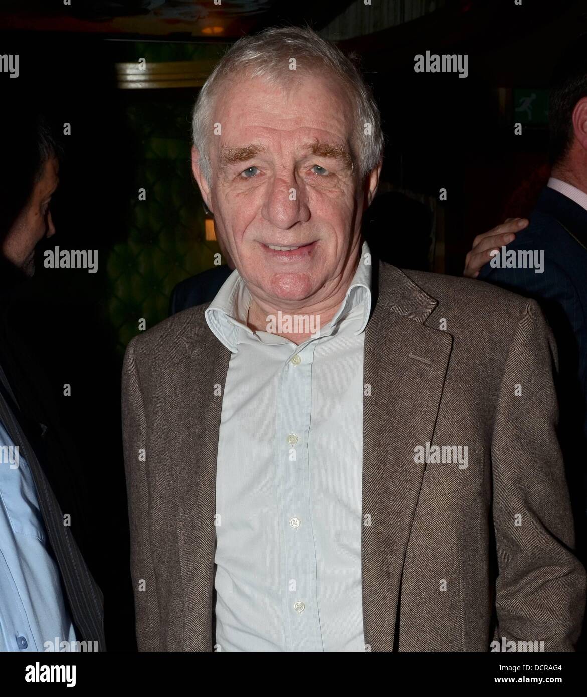 Eamon Dunphy Olympic boxer Kenneth Egan his autobiography 'Kenny Egan ...