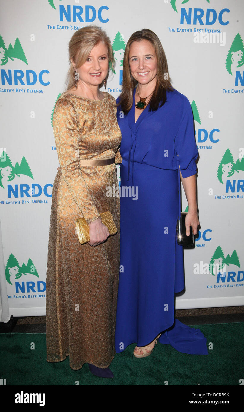 Elizabeth wiatt hi-res stock photography and images - Alamy