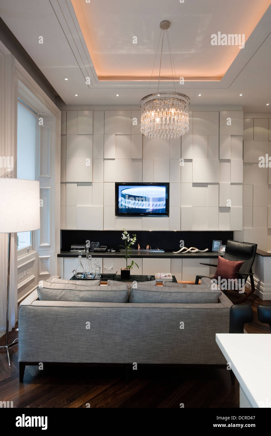 Recessed wall area hi-res stock photography and images - Alamy