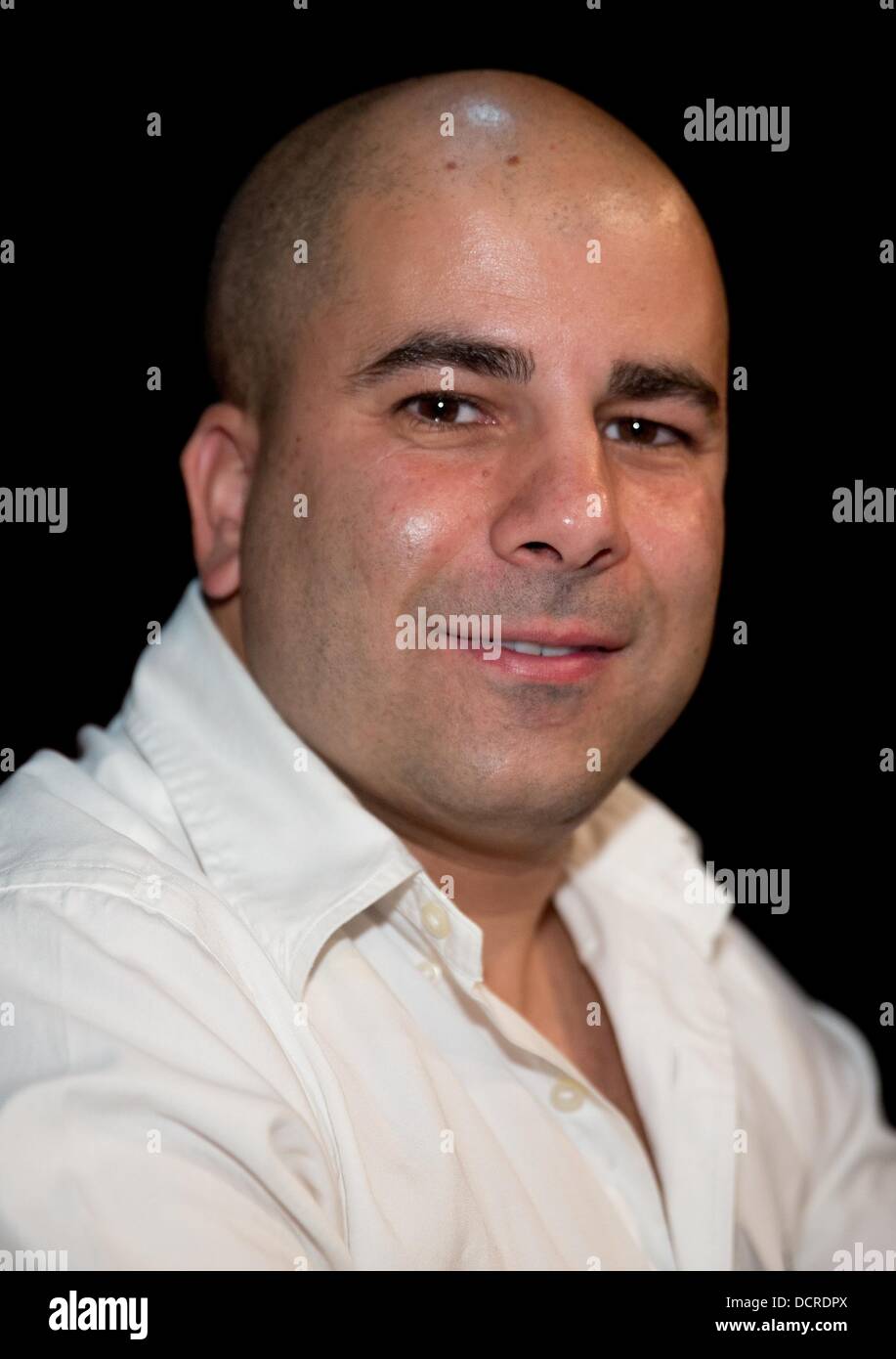 Arye sharuz shalicar hi-res stock photography and images - Alamy