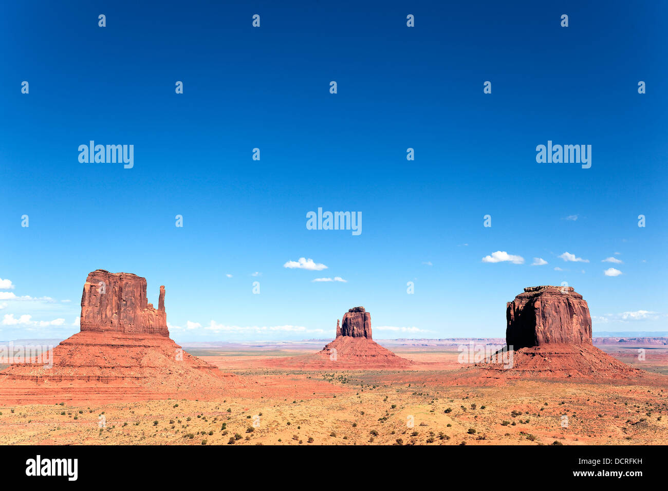 famous view of Monument Valley Stock Photo - Alamy