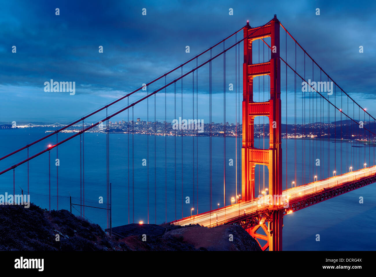 Night scene with famous Golden Gate Bridge Stock Photo - Alamy
