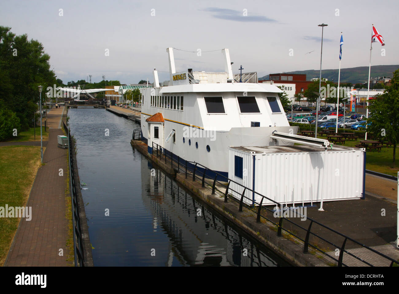 McMonagles fish and chip shop boat Clydebank Stock Photo - Alamy