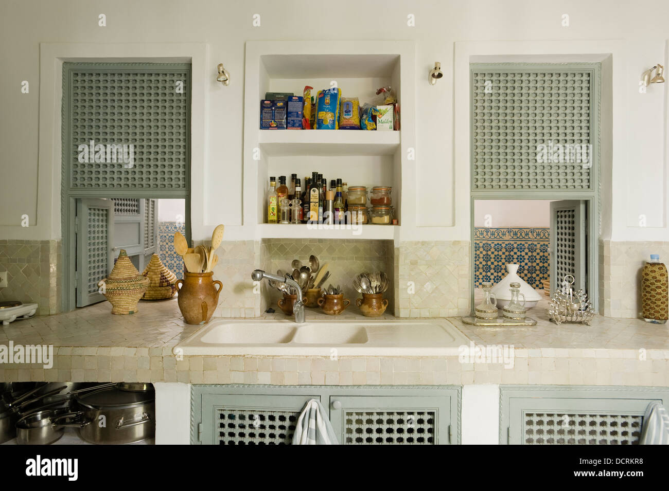 Moroccan Kitchen Decor